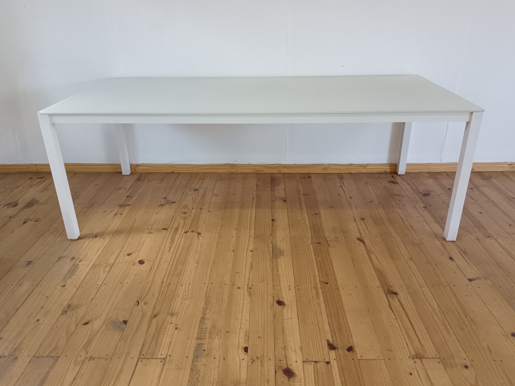 Aluminum Epoxy Coated Table J 13248 - Cazmo 417 Style | Style is not a ...